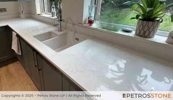 Carrara Delphi Quartz Stone Slab | Best Price | Quartz Manufacturer in ...